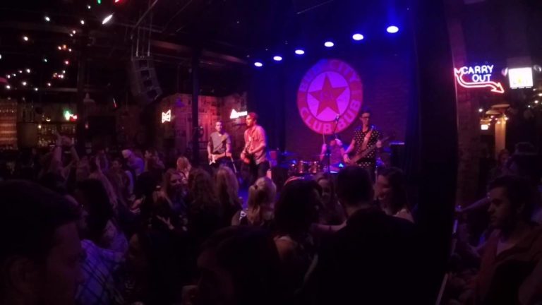 Chicago Live Music Guide - Chicago Gen X - Chicago Bars, Events, Things to Do in Chicago